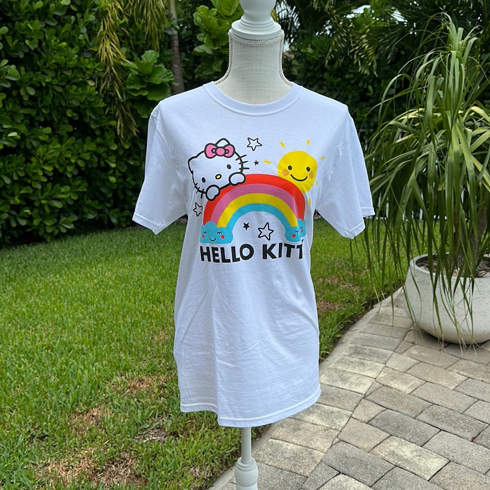 Hello Kitty Rainbow White Graphic T-Shirt Size Small - Gem